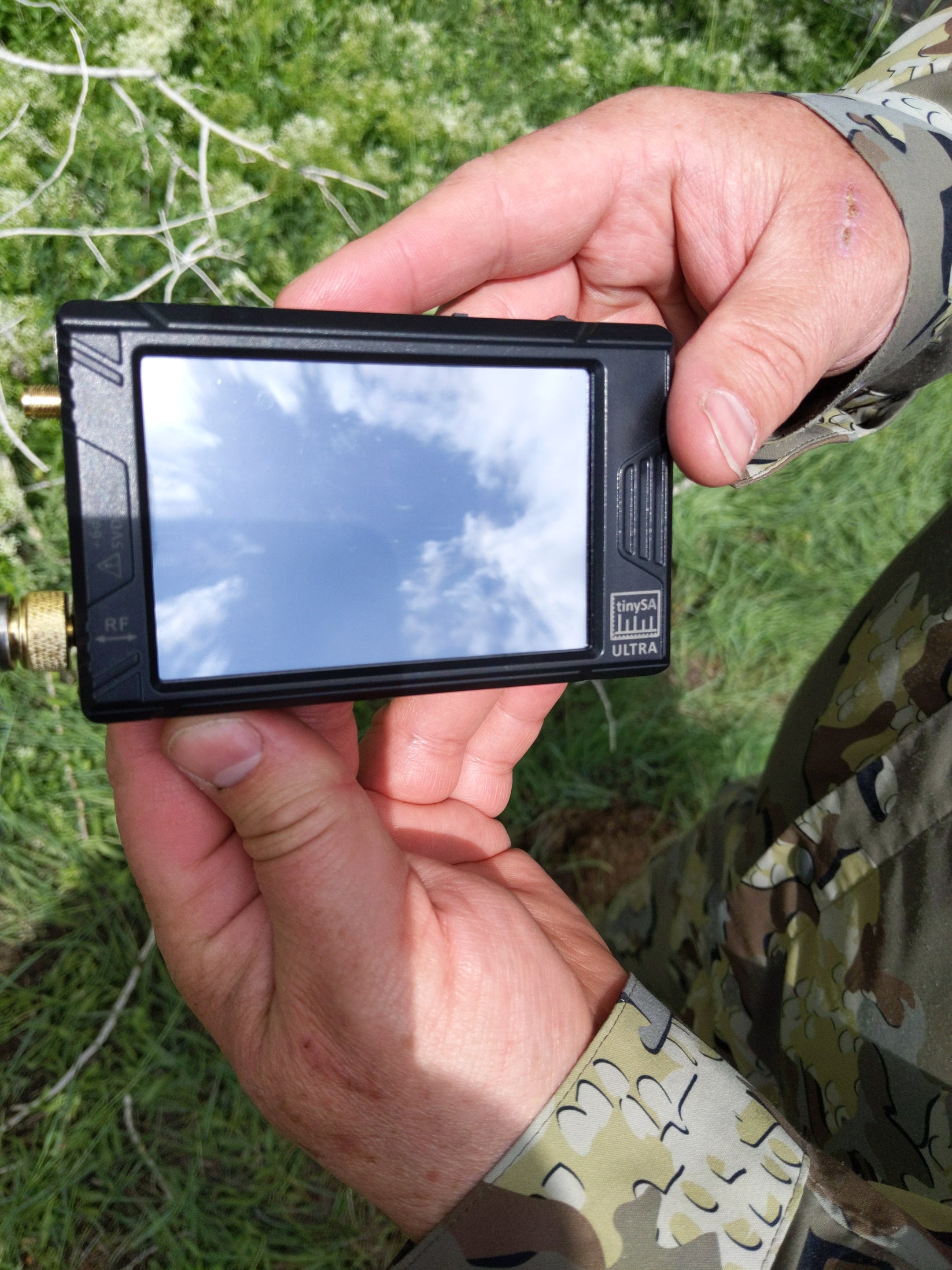 TinySA Ultra Spectrum Analyzer – BSI